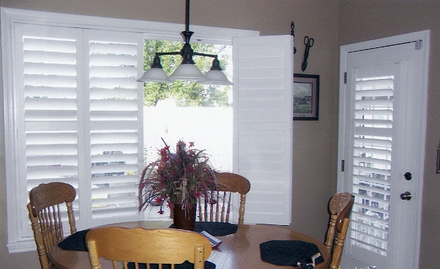 Vinyl Shutters Toronto: Why You Need Vinyl Shutters In Your Home?